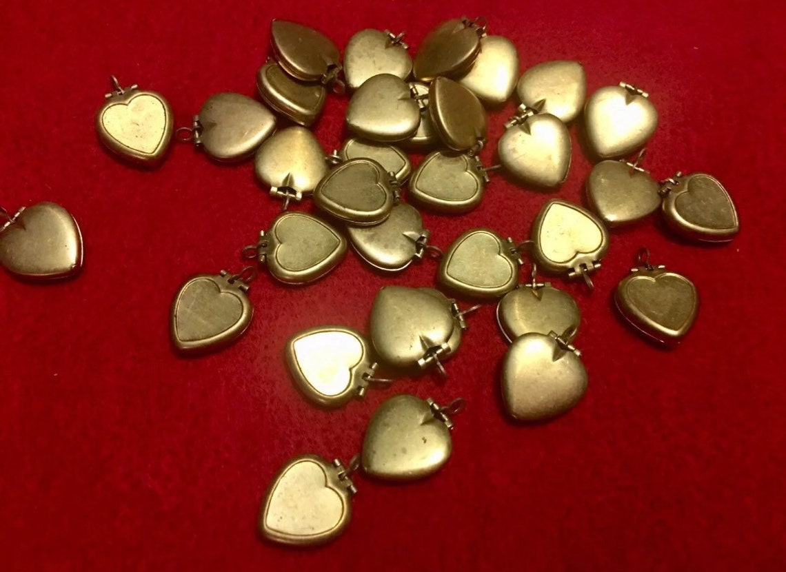 10 Vintage Brass HEART LOCKETS LOT Beads Pendant Jewelry Making - Etsy