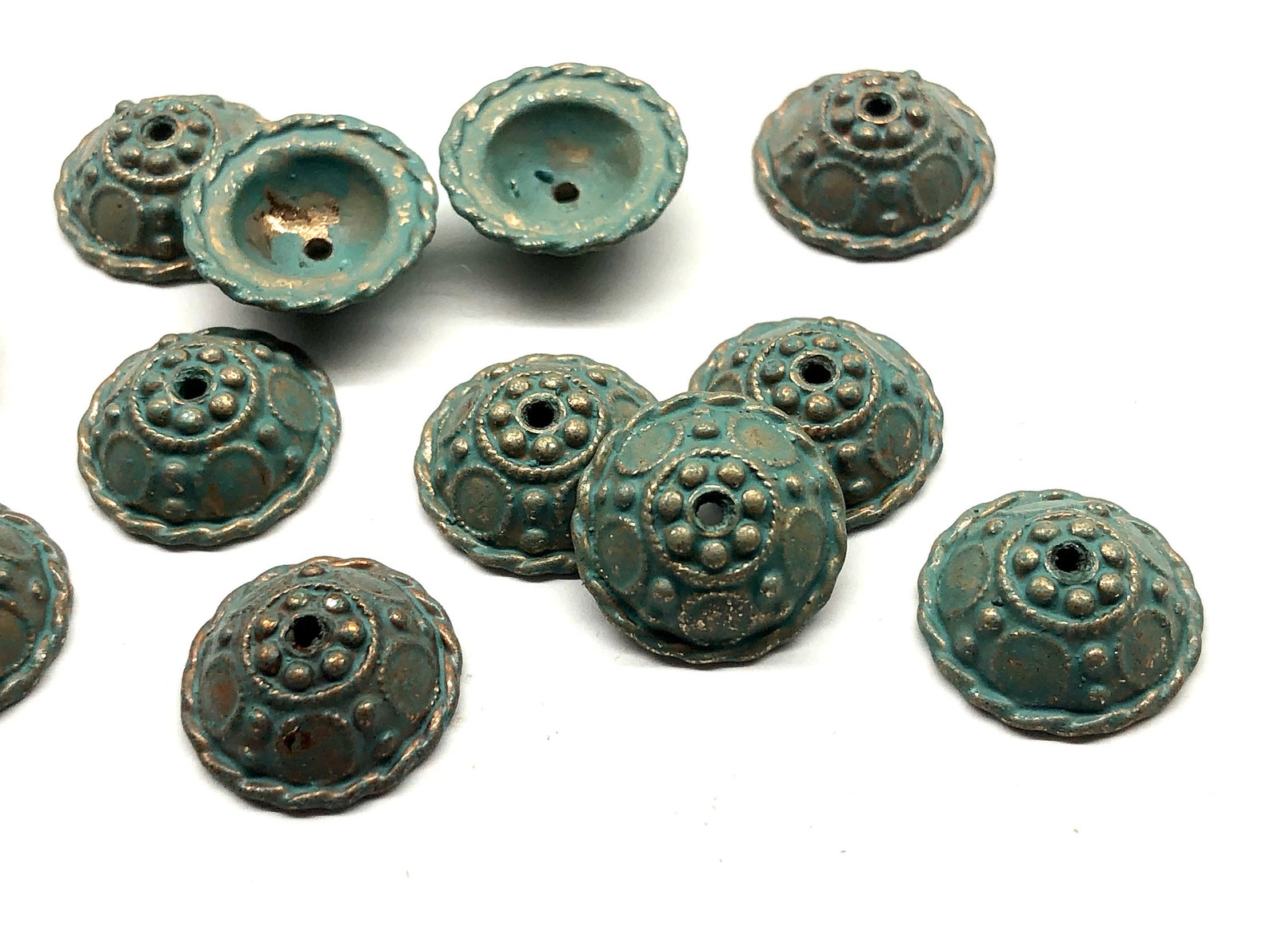 20pcs Large Vintage Verdigris Patina Ethnic Bead Caps Filigree Antique ...