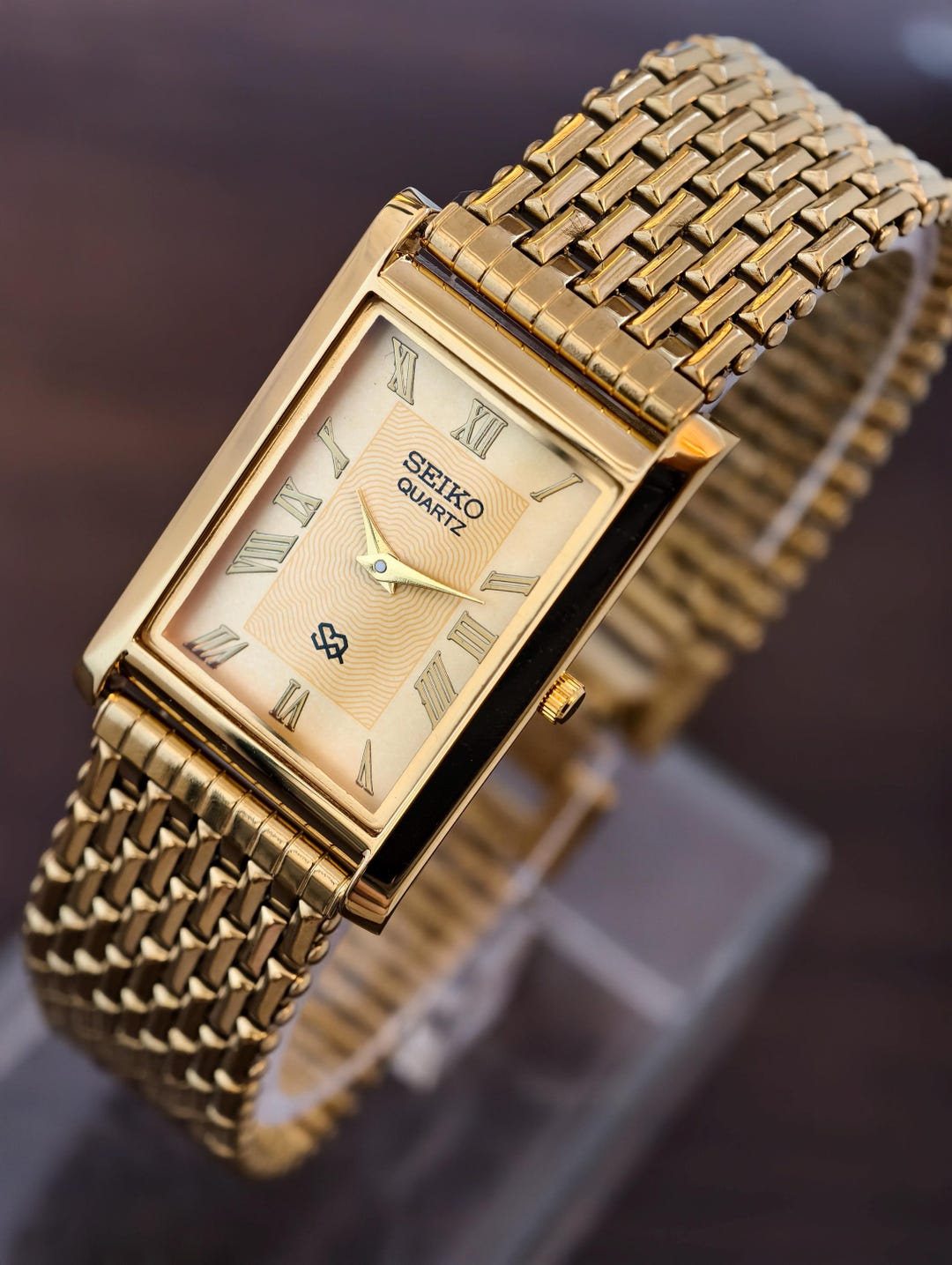 Vintage Seiko Gold Tank Watch, Roman Dial, Woven Bracelet, Unisex - Etsy