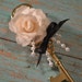Ivory Rose Skeleton Key Boutonniere - Etsy Portugal