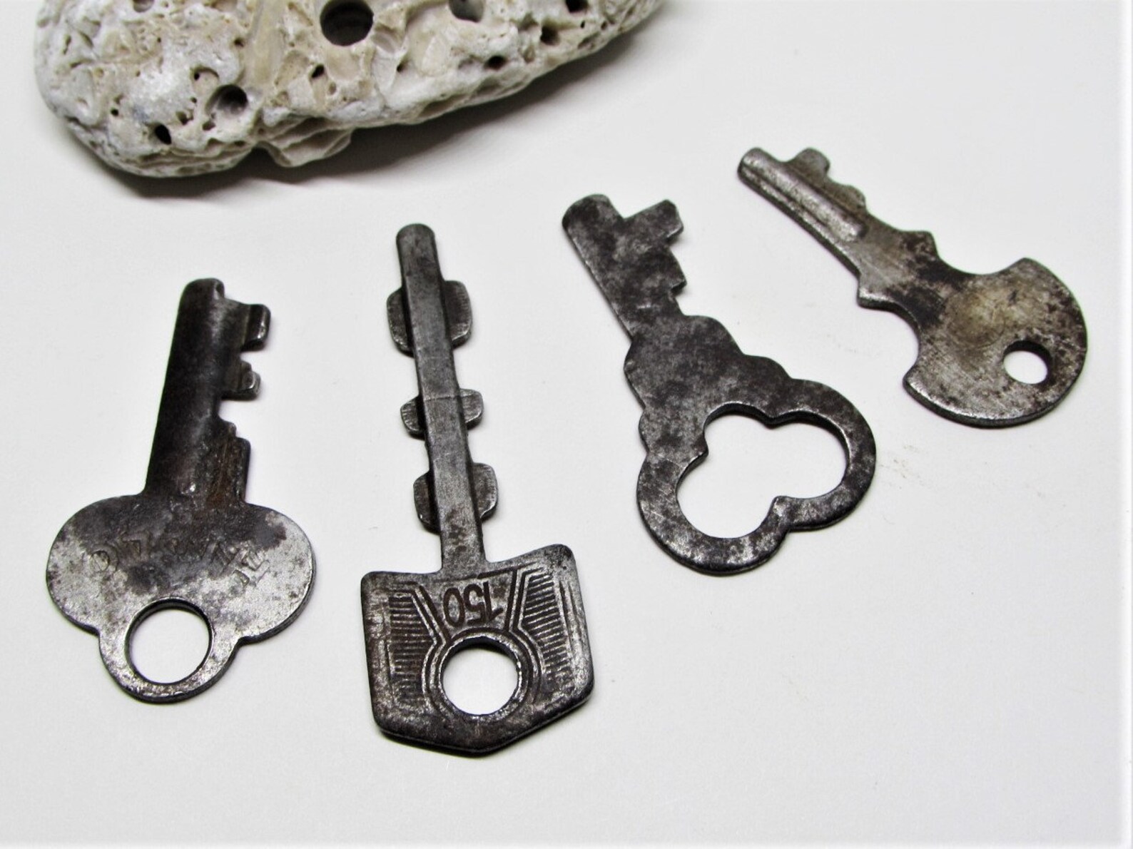 Authentic Antique Early 1900s Skeleton Key Lot Cute Little | Etsy