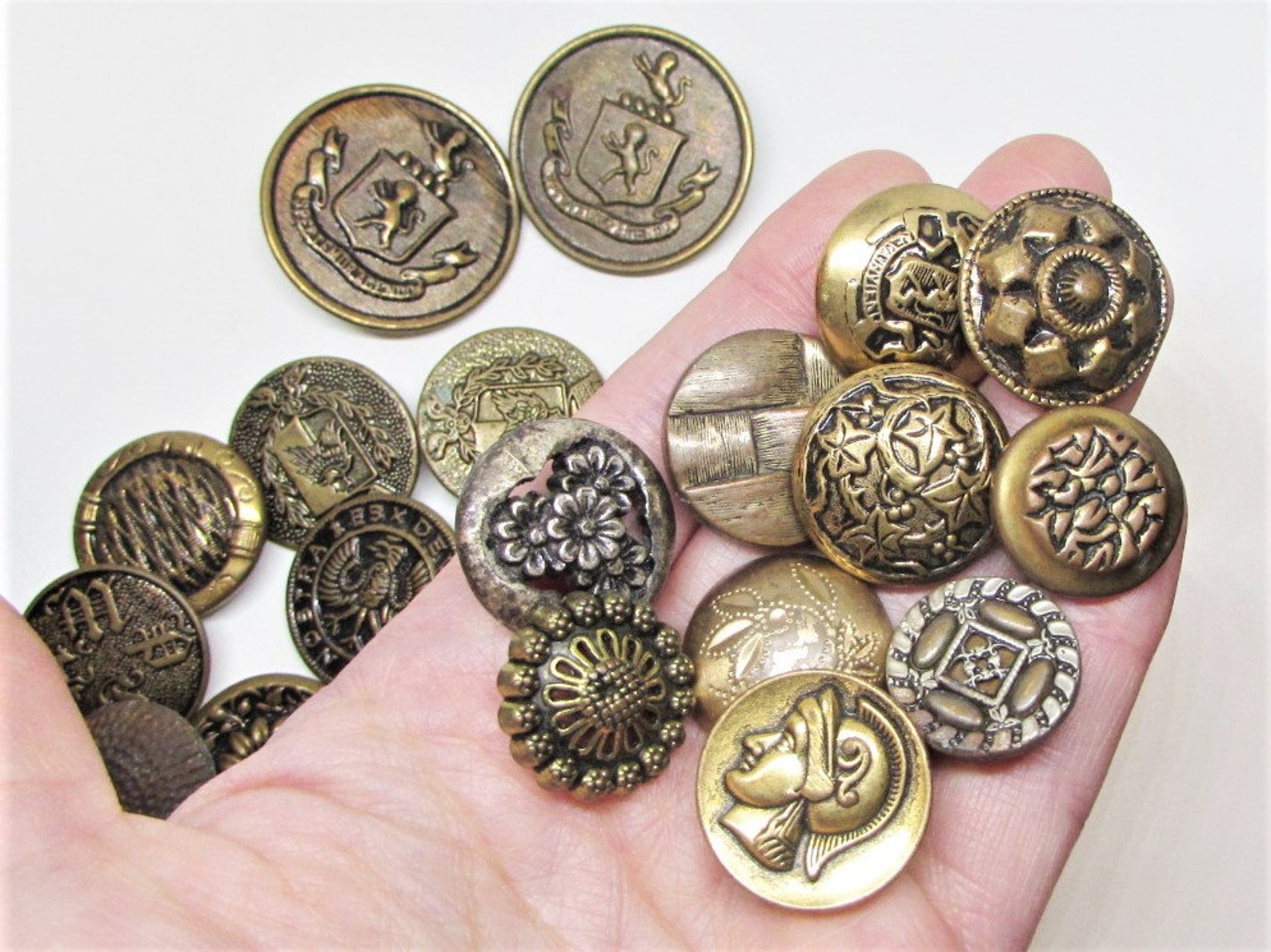 Vintage Metal Button Lot Embossed Floral Military Extra - Etsy UK