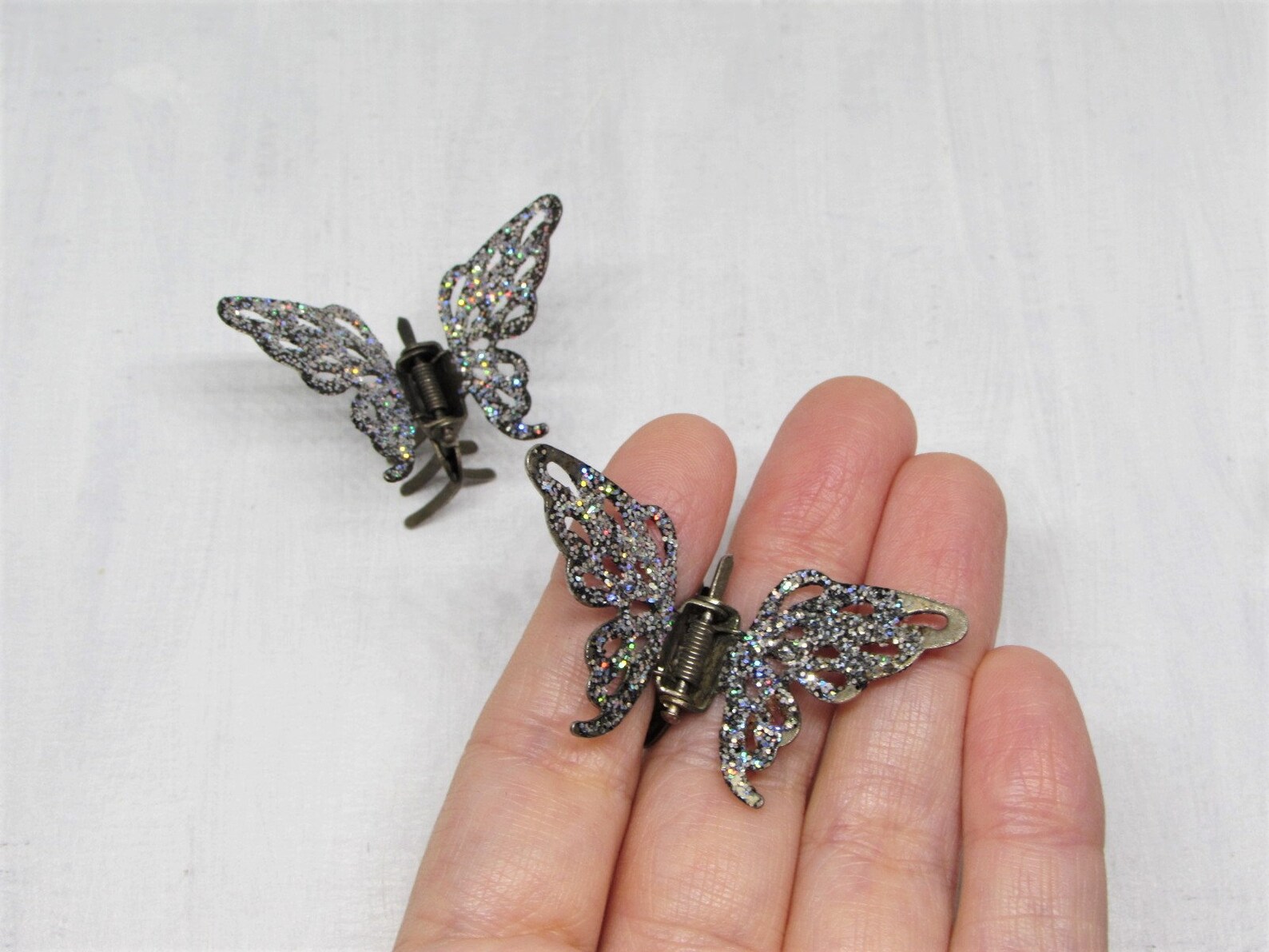 Vintage JAPANESE Hair Clips set of 2 Silver Glitter - Etsy