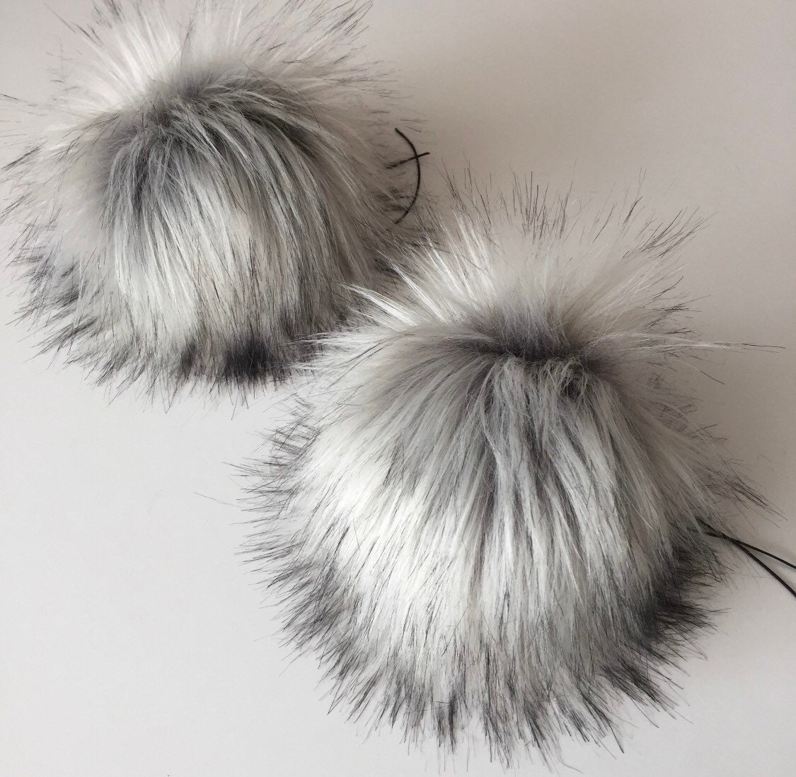 Faux Fur Pom Pom silver Fox Poms for Knit Crochet - Etsy