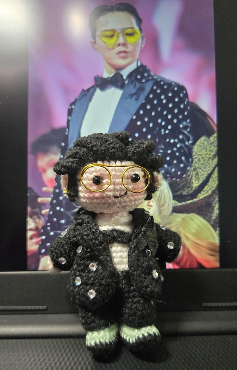 G-dragon Übermensch Tour Crochet Doll, Act III MOTTE Outfit Amigurumi ...