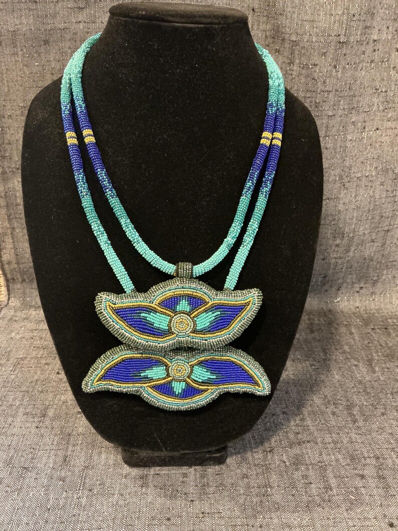 Native American Floral Beadwork Medallion Necklace - 2 Necklaces in 1 ...