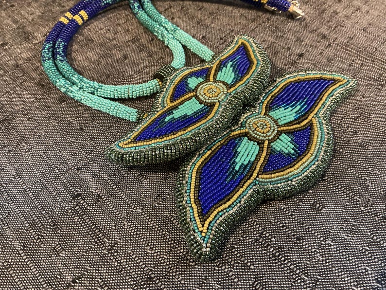 Native American Floral Beadwork Medallion Necklace - 2 Necklaces in 1 ...