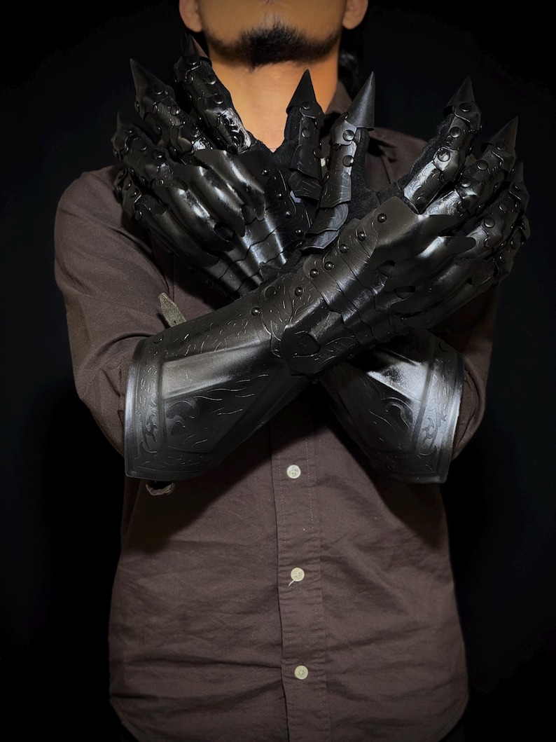 Gothic Knight Gauntlets Nazgul Gloves Black Medieval Armor Gloves, LARP ...