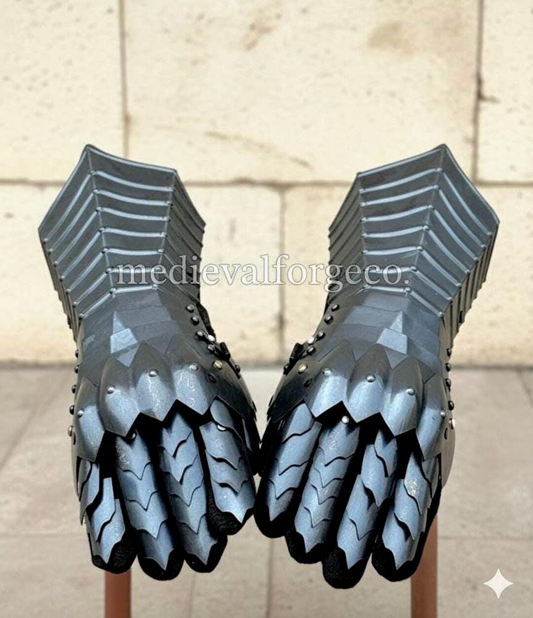 Medieval Nazgul Black Gothic Steel Gauntlets | Handmade Knight Armor ...