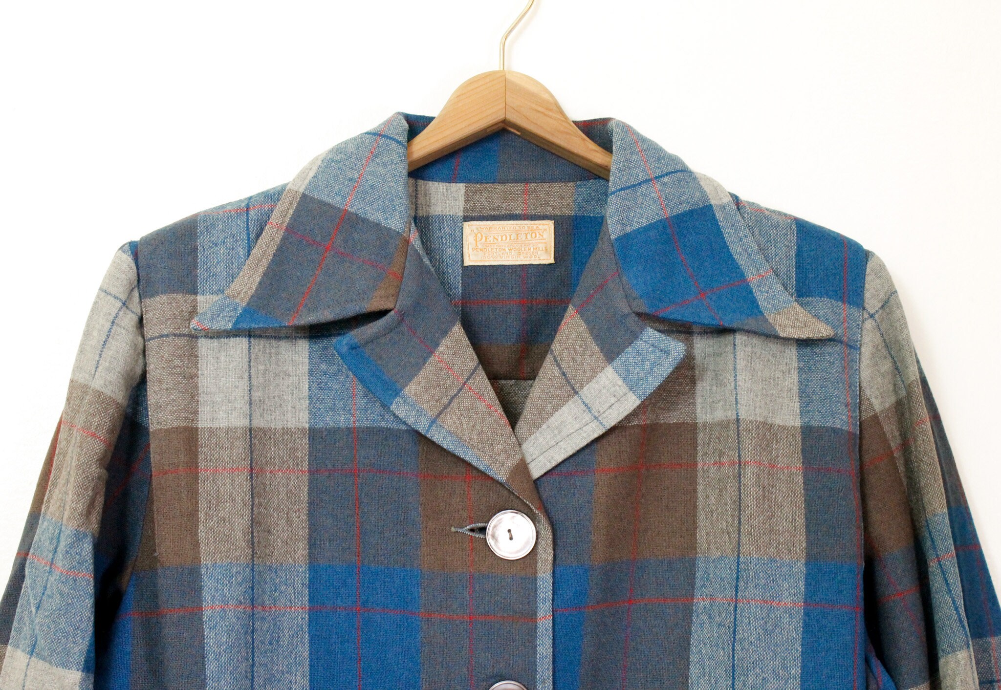 Astoria // 1950s Pendleton 49'er brown and blue plaid wool shirt jacket Lg Xl