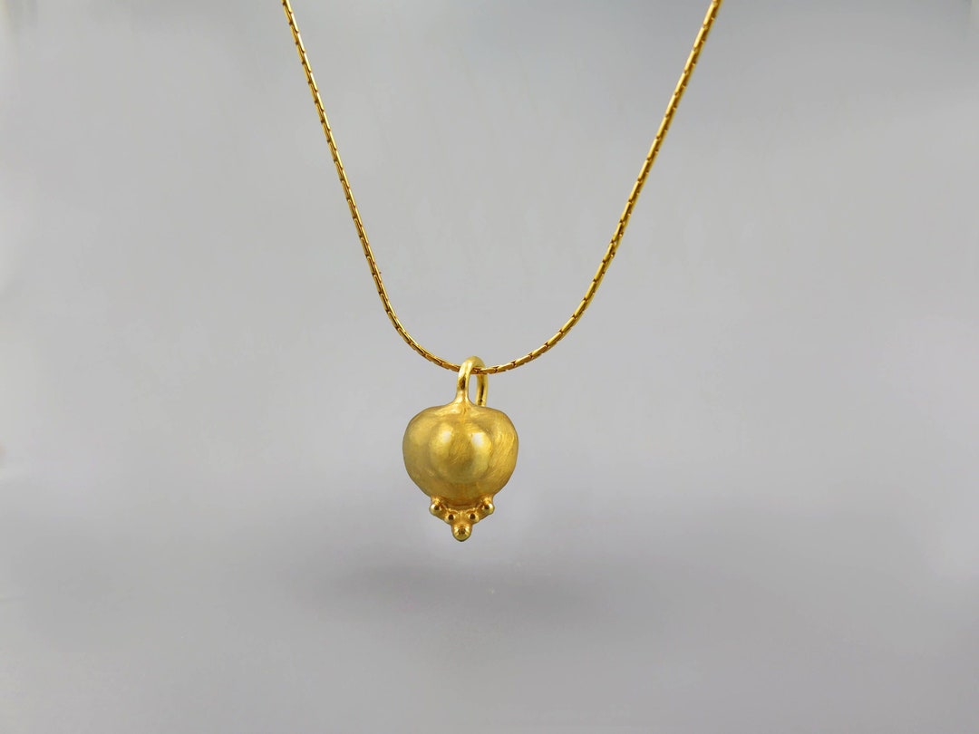 Gold Heart Pendant Necklace Heart Gold Jewelry Golden Heart - Etsy