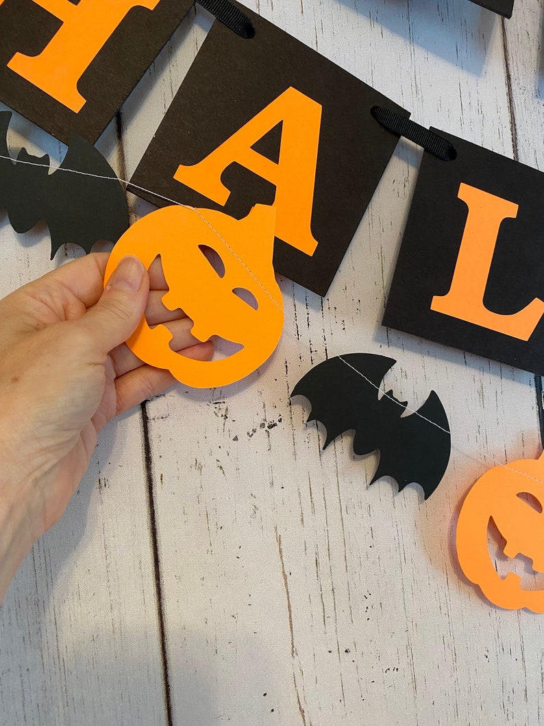 Happy Halloween Banner: Pumpkin & Bat Garland - Etsy