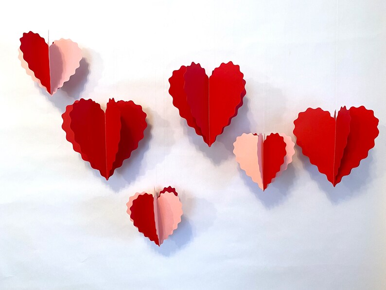 Red & Pink 3D Heart Decorations: Valentine's Day Backdrop - Etsy