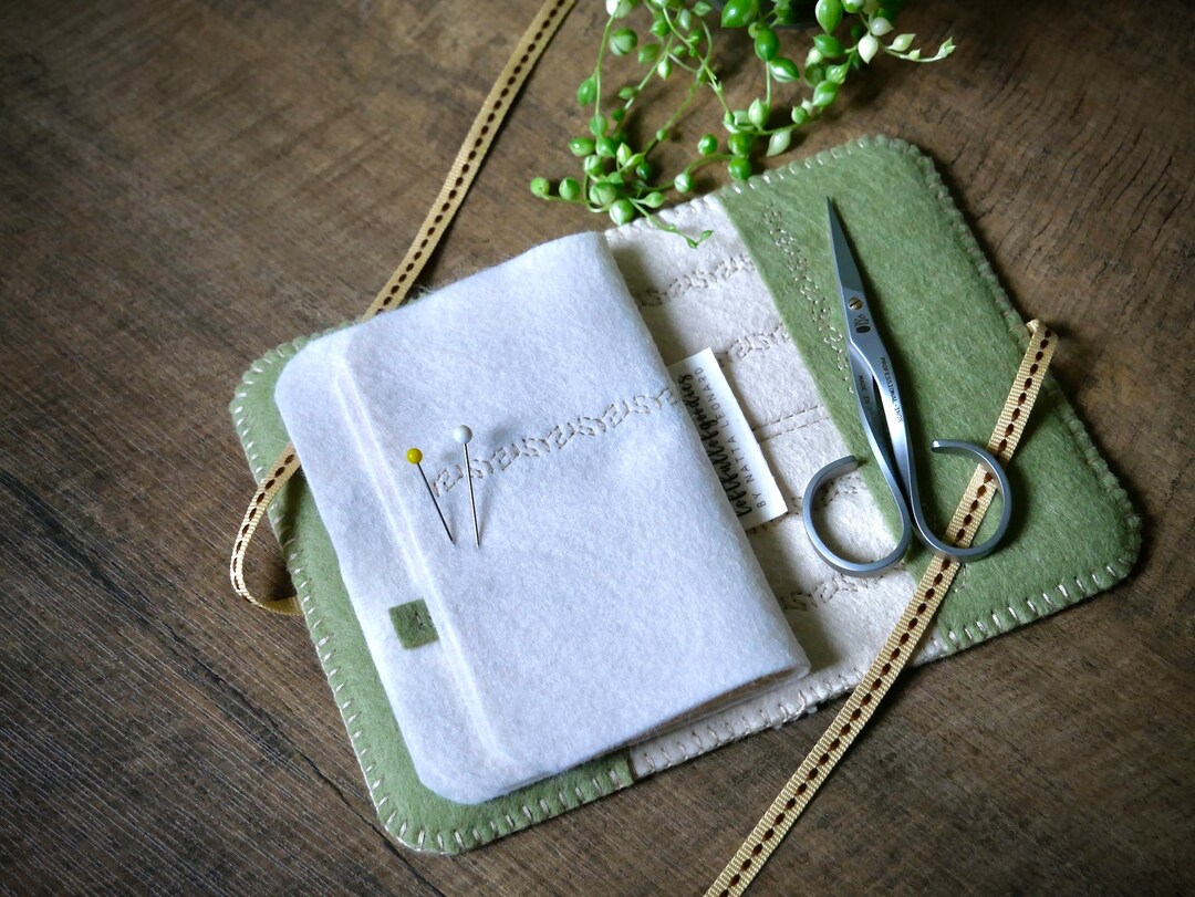 Wool Felt Needle Book Case Organizer Sewing Kit ø Sage & Mushroom ø ...