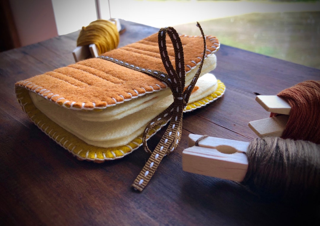 Wool Felt Needle Book Case Organizer Sewing Kit ø Pumpkin Pie ø ...