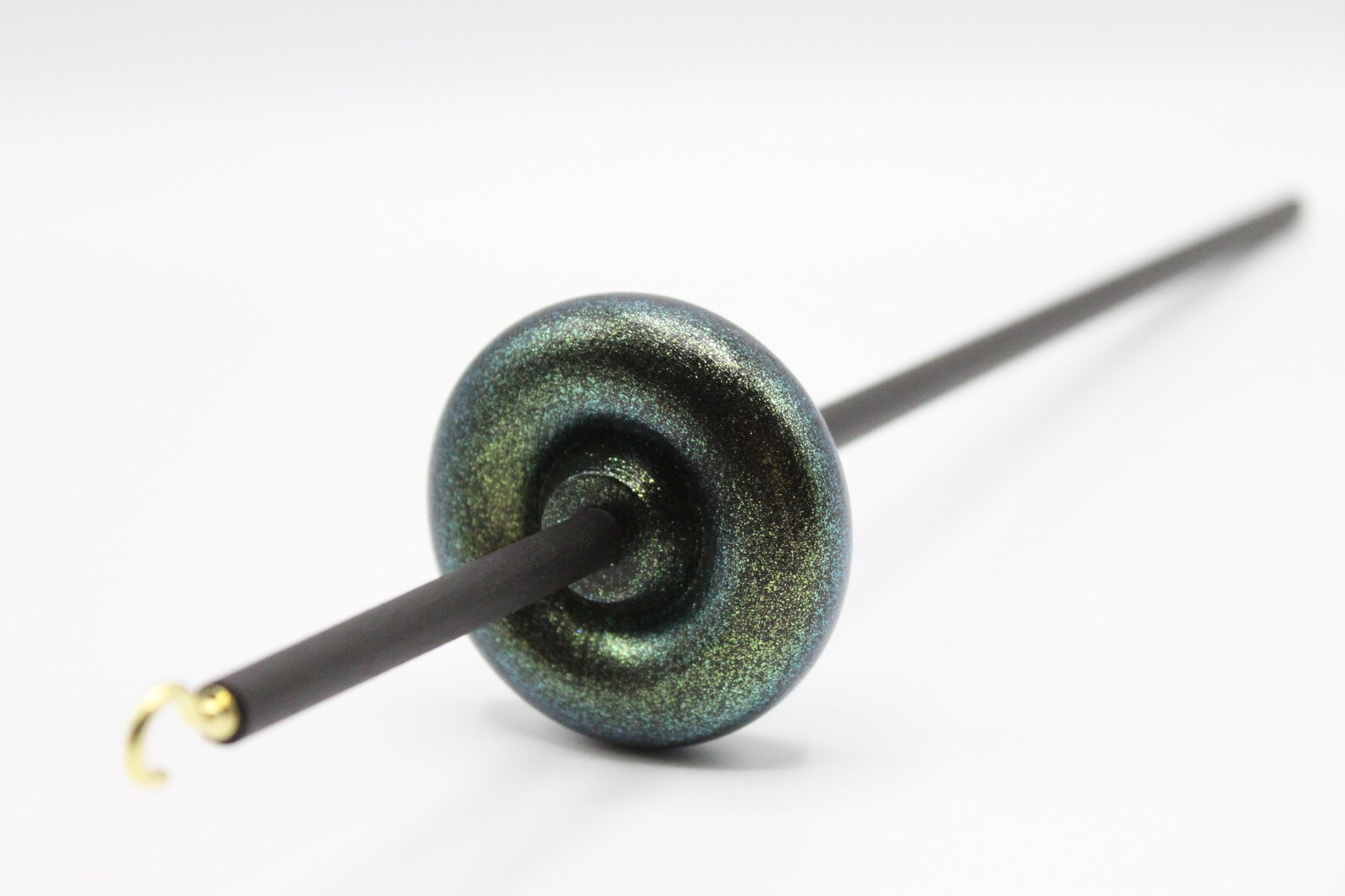 Emerald Dragon Sparkle Drop Spindle - Blue Green Gold Shifting Colors ...