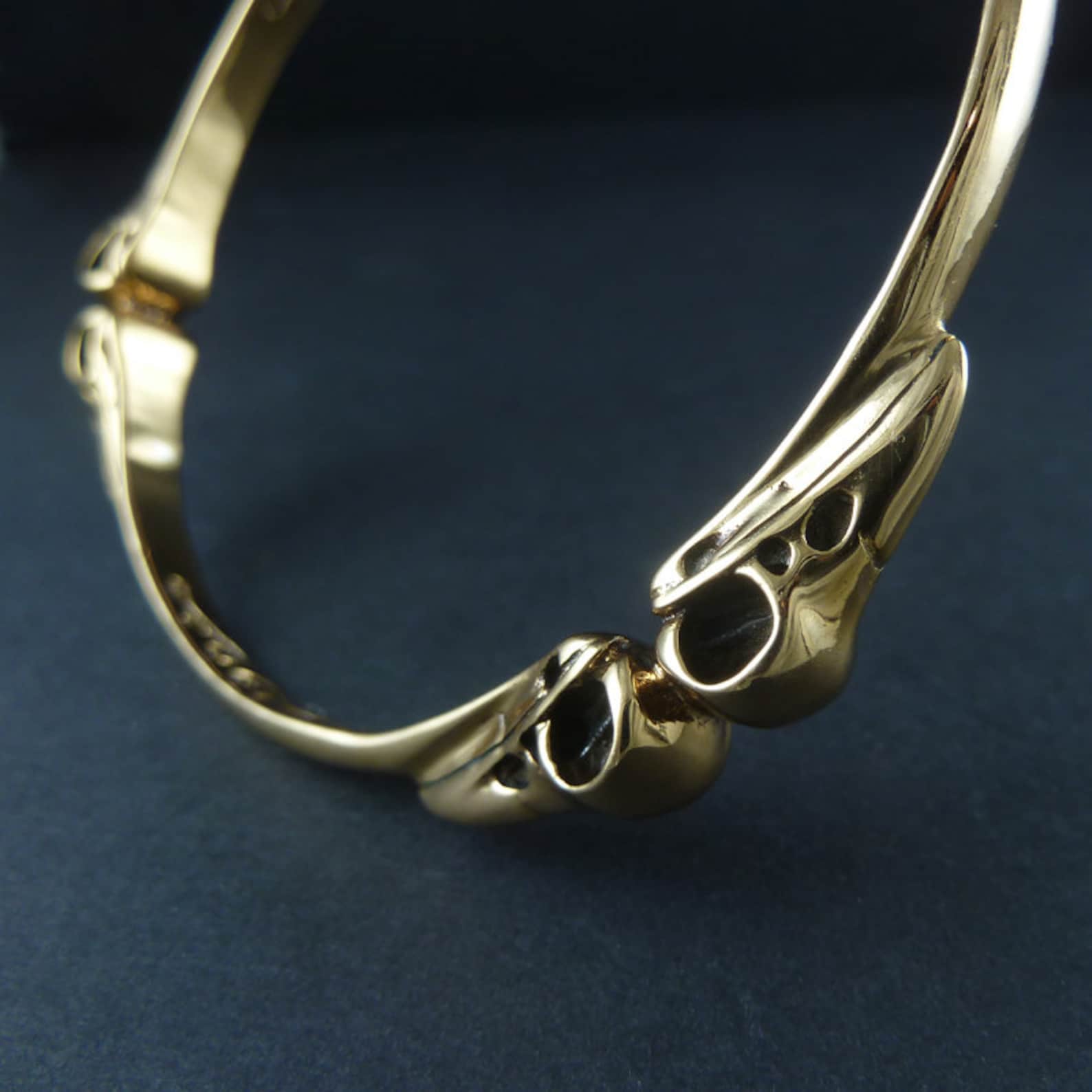 Bird Skull Bangle - Bronze Raven Skull Bangle - Etsy