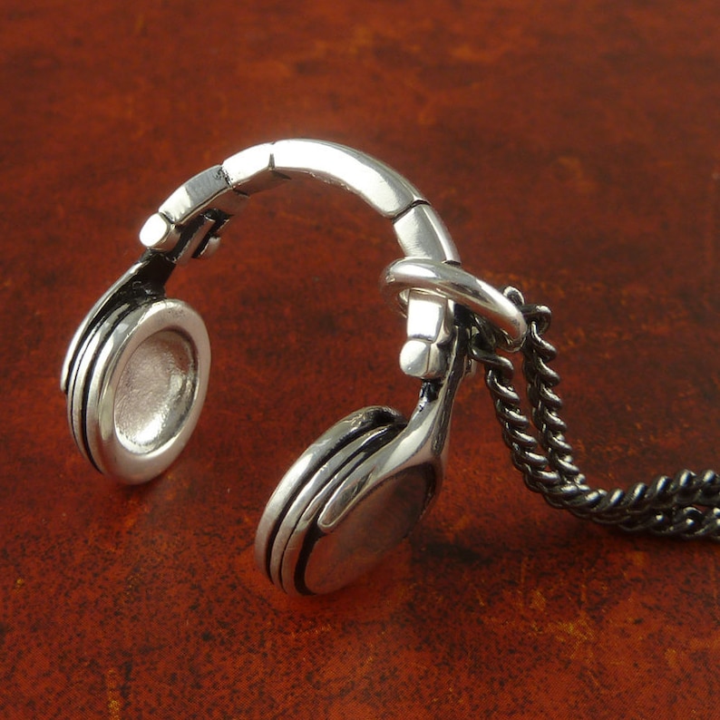 Headphones Necklace - Antique Silver Headphones Pendant - Etsy