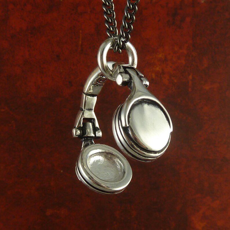 Headphones Necklace - Antique Silver Headphones Pendant - Etsy
