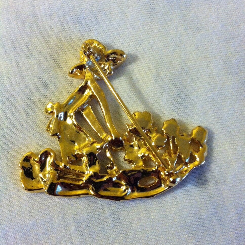 Gardening Lovers Pin Vintage Gold Lady Tending Her Garden Brooch Woman ...