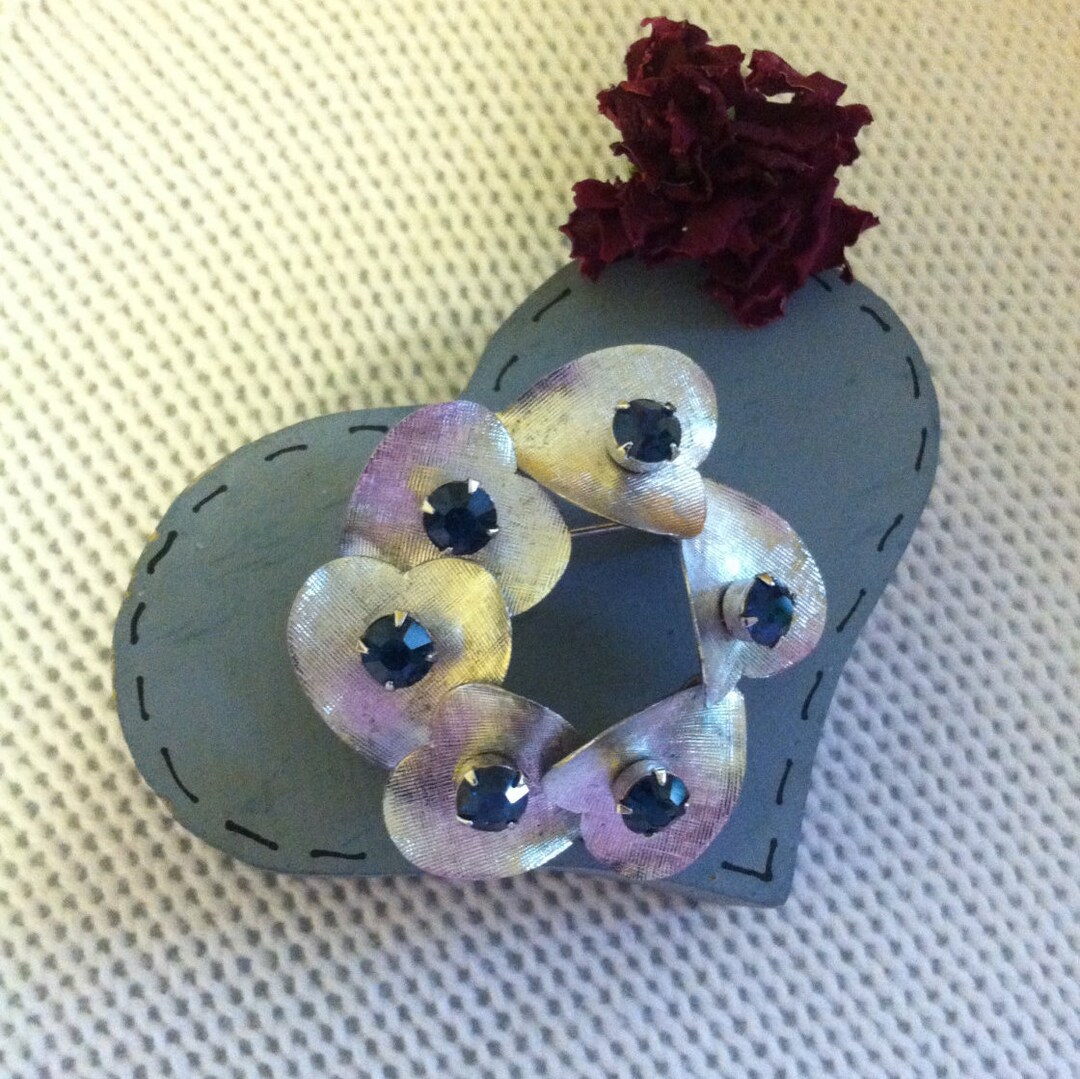 Heart Circle Brooch Silver Heart Pin With Blue Rhinestones Vintage ...