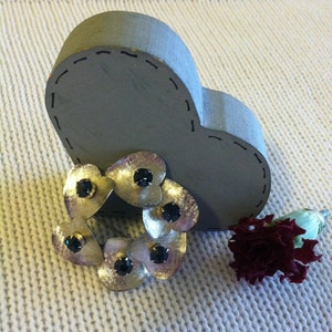 Heart Circle Brooch Silver Heart Pin With Blue Rhinestones Vintage ...