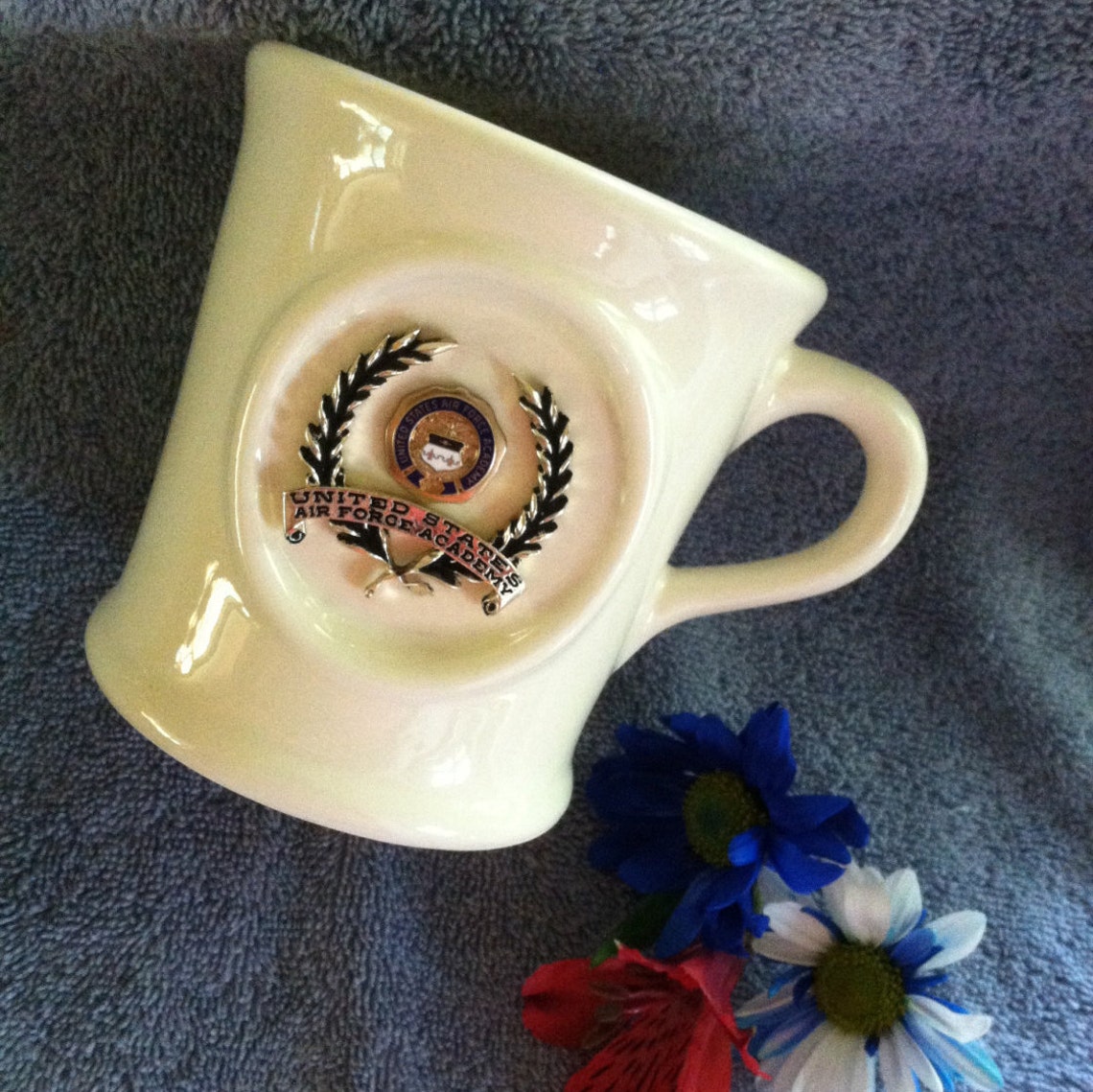 United States Air Force Academy Mug With Shield Crest Eagle - Etsy