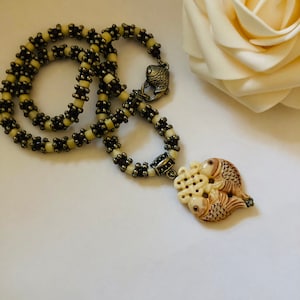 Chinese Double Fish Necklace Vintage Handmade With Beige Bovine Ox Bone ...