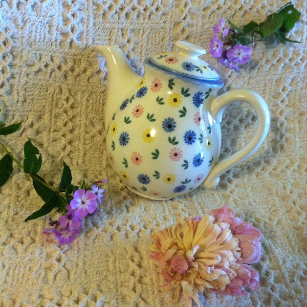Cottage Chic Teapot - Etsy