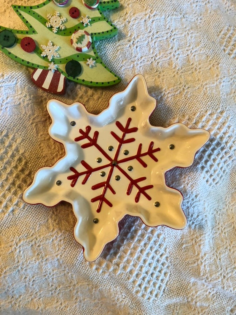 Snowflake Bowl Hallmark Vintage Red and White Holiday Winter | Etsy