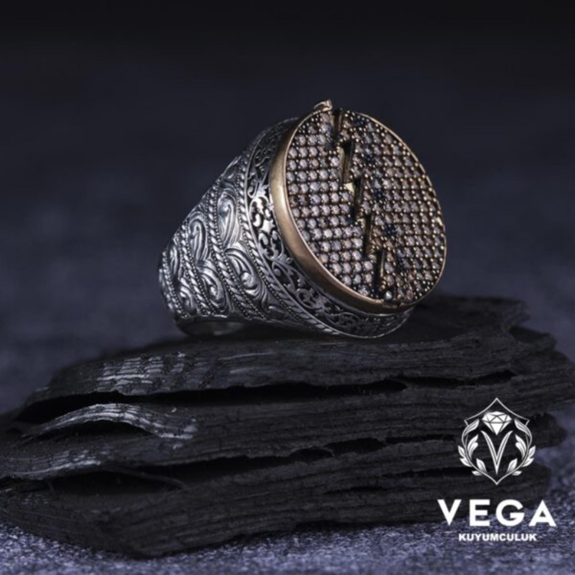 Secret Compartment Silver Ring: Arabic Calligraphy Love Locket Signet ...