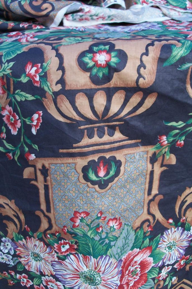 Fabric Givenchy Ornate Floral Guilded Stylized Planters Decorator ...