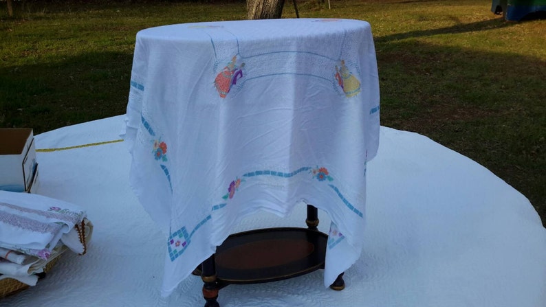 Southern Belle Tablecloth Finest Damask Jacquard Silvery White | Etsy