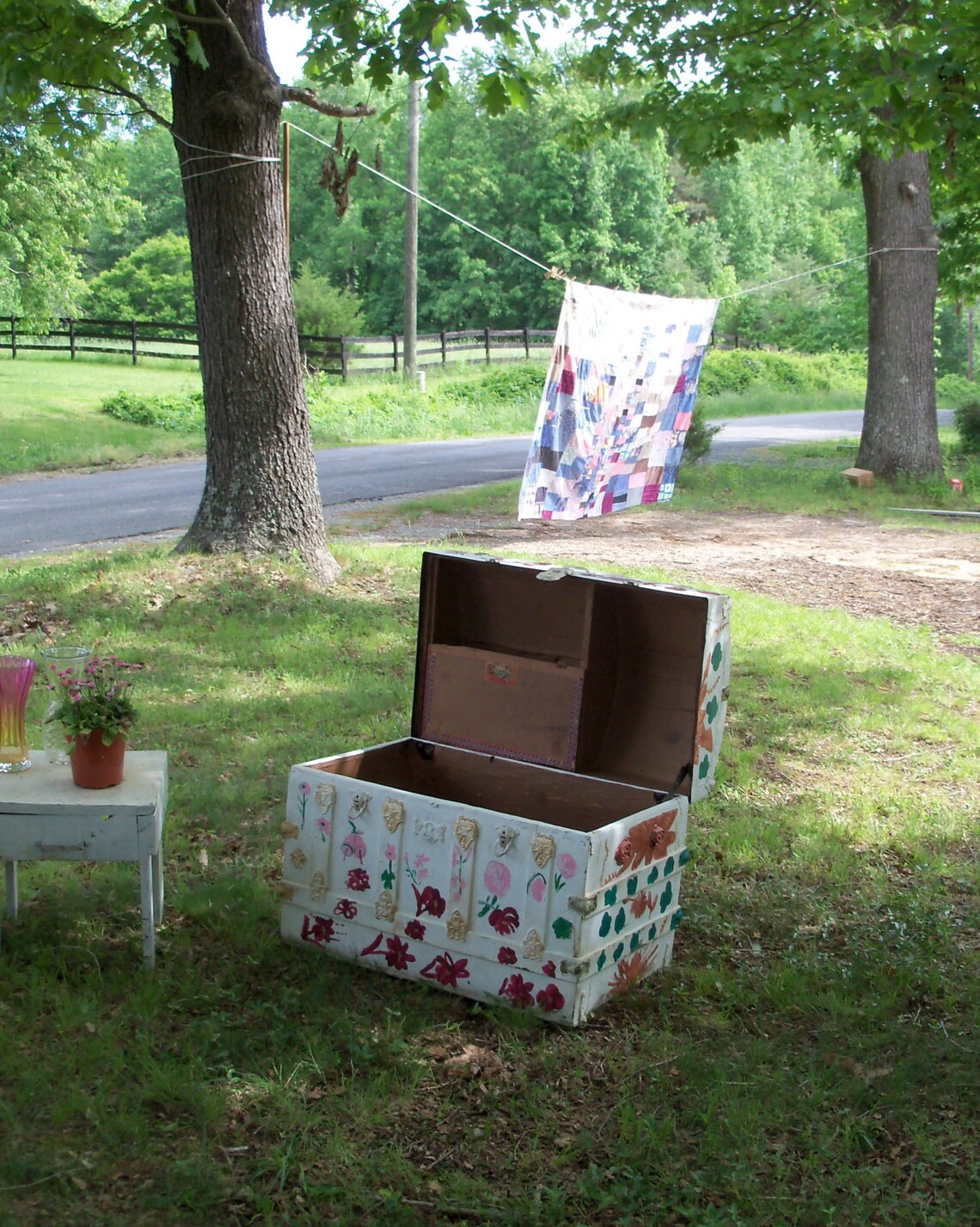 Victorian Steamer Trunk Fun & Funky Floral Re-do Cottage Decor Interior ...