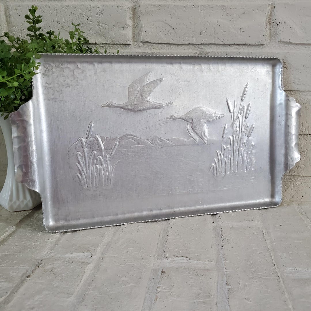 Vintage Hammered Aluminum Ducks on Water Scene Serving Tray: Metal ...