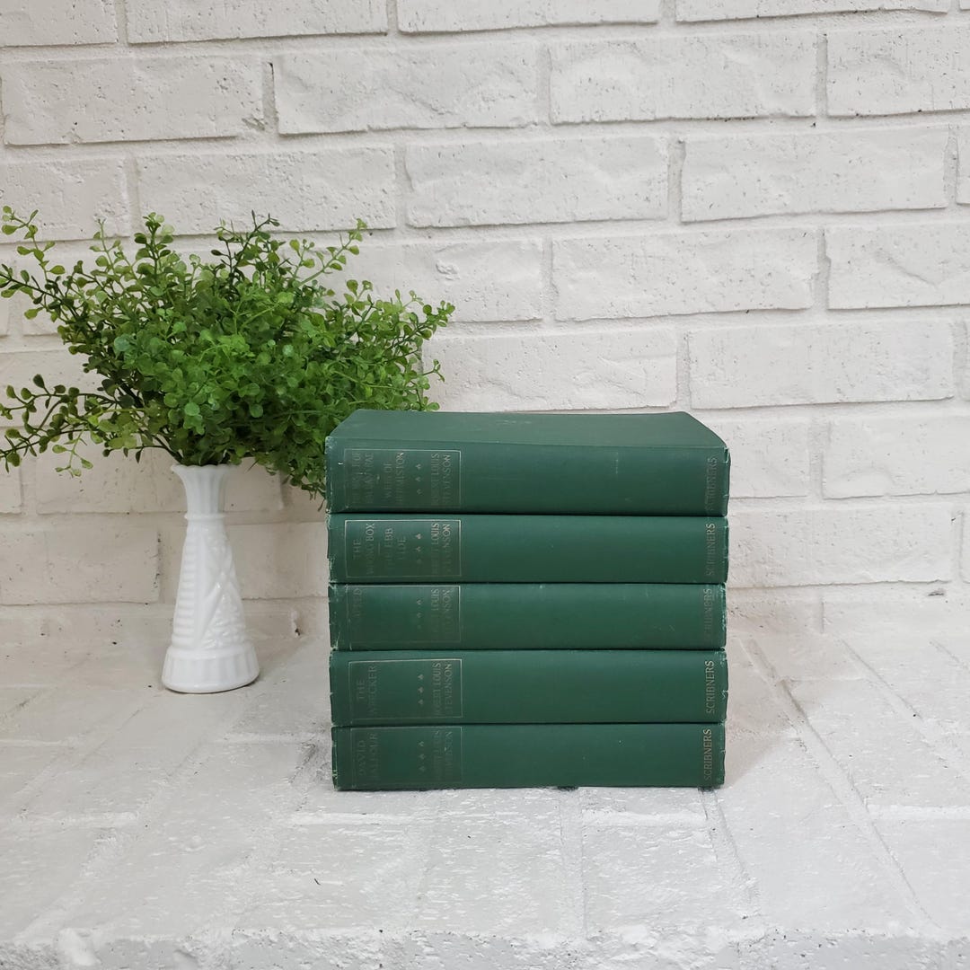 Vintage Book Stack Hardback Book Bundle Antique Book Stack Shelf ...