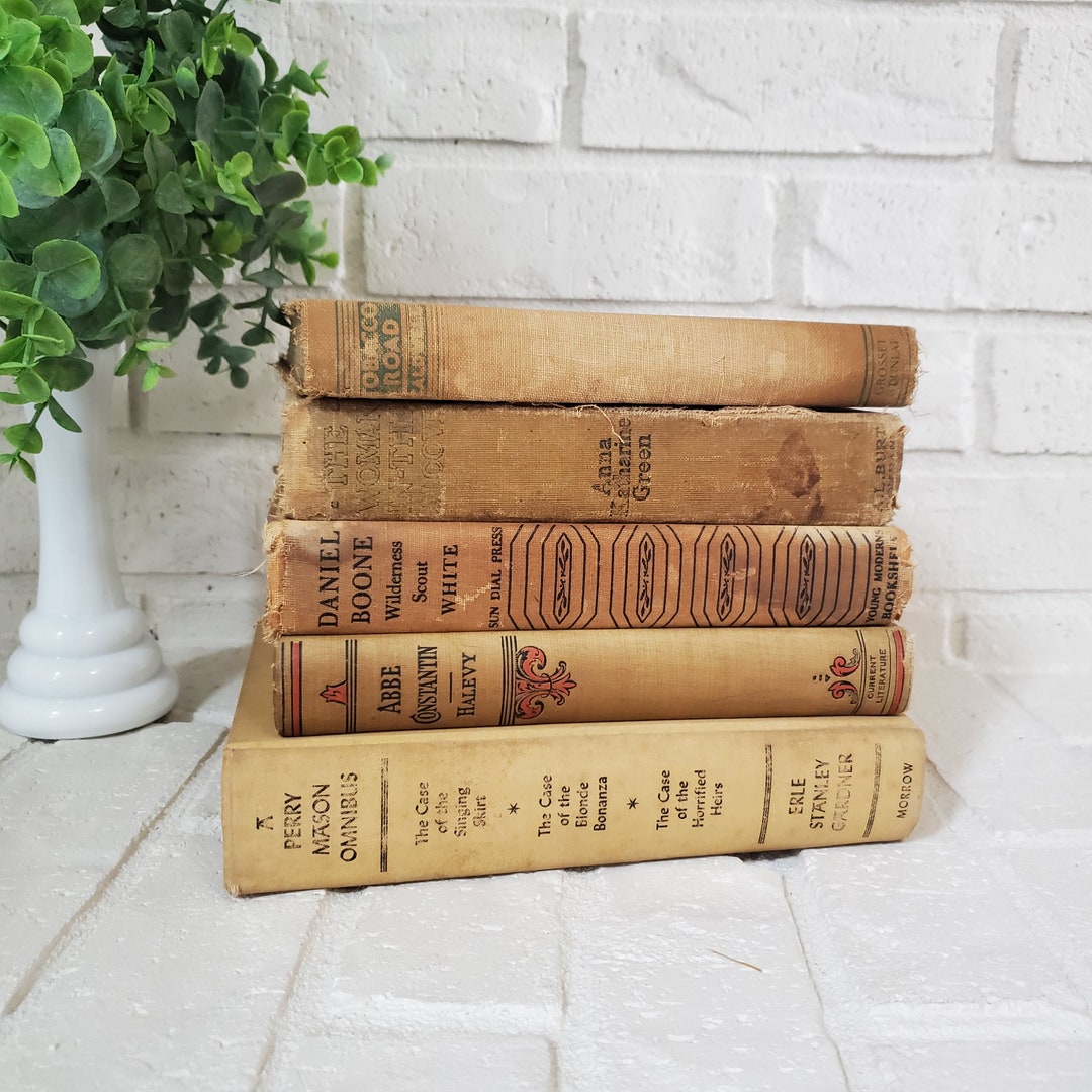 Vintage Book Stack Vintage Book Bundle Antique Book Stack Shelf Styling ...