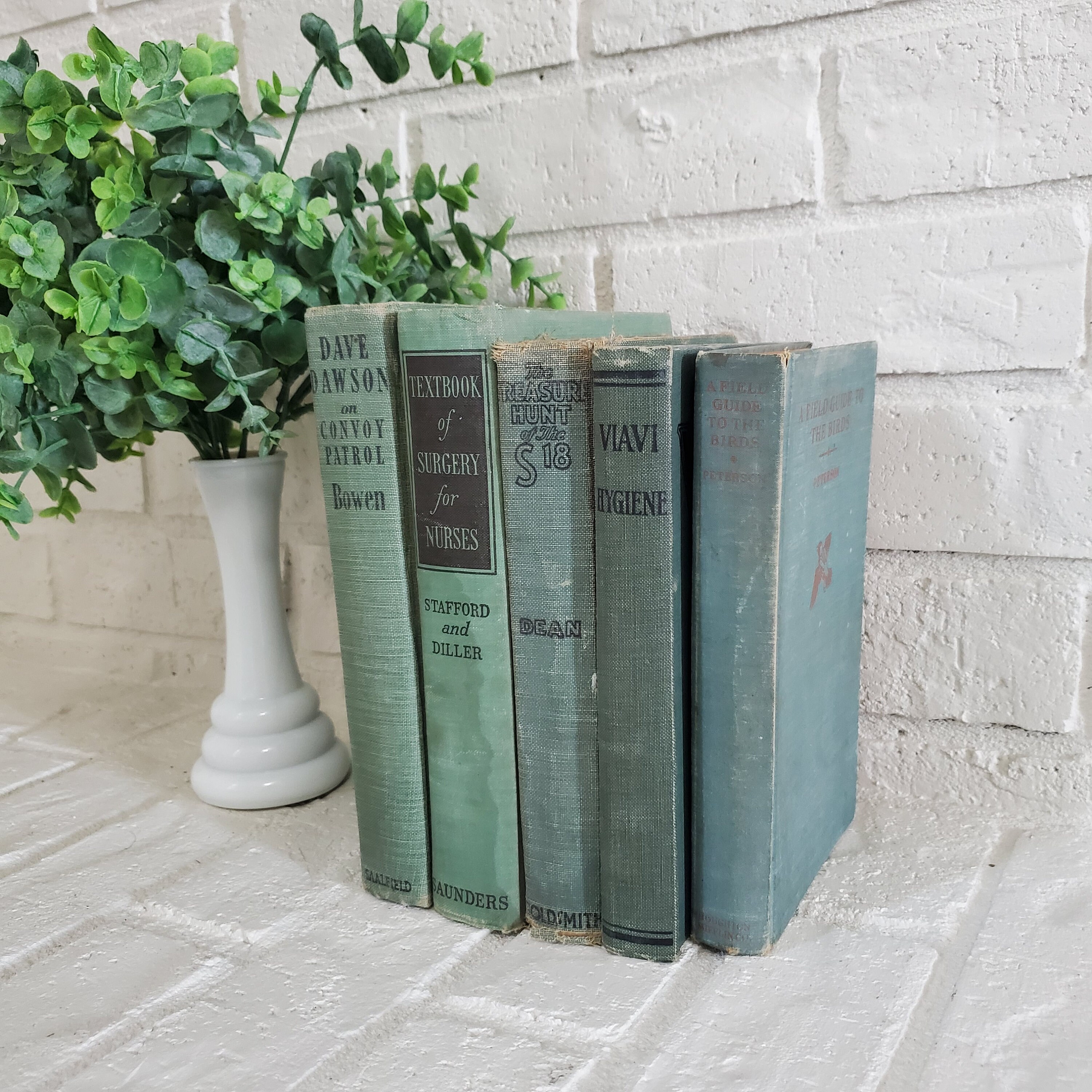Vintage Book Stack Vintage Book Bundle Antique Book Stack Shelf Styling ...