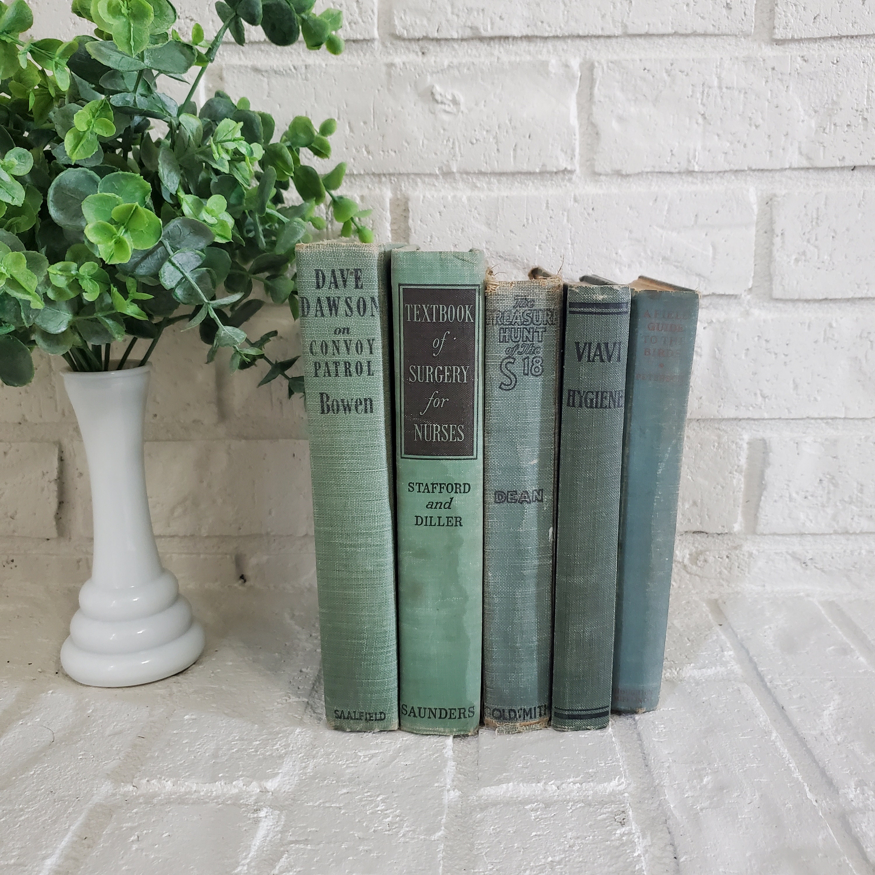 Vintage Book Stack Vintage Book Bundle Antique Book Stack Shelf Styling ...