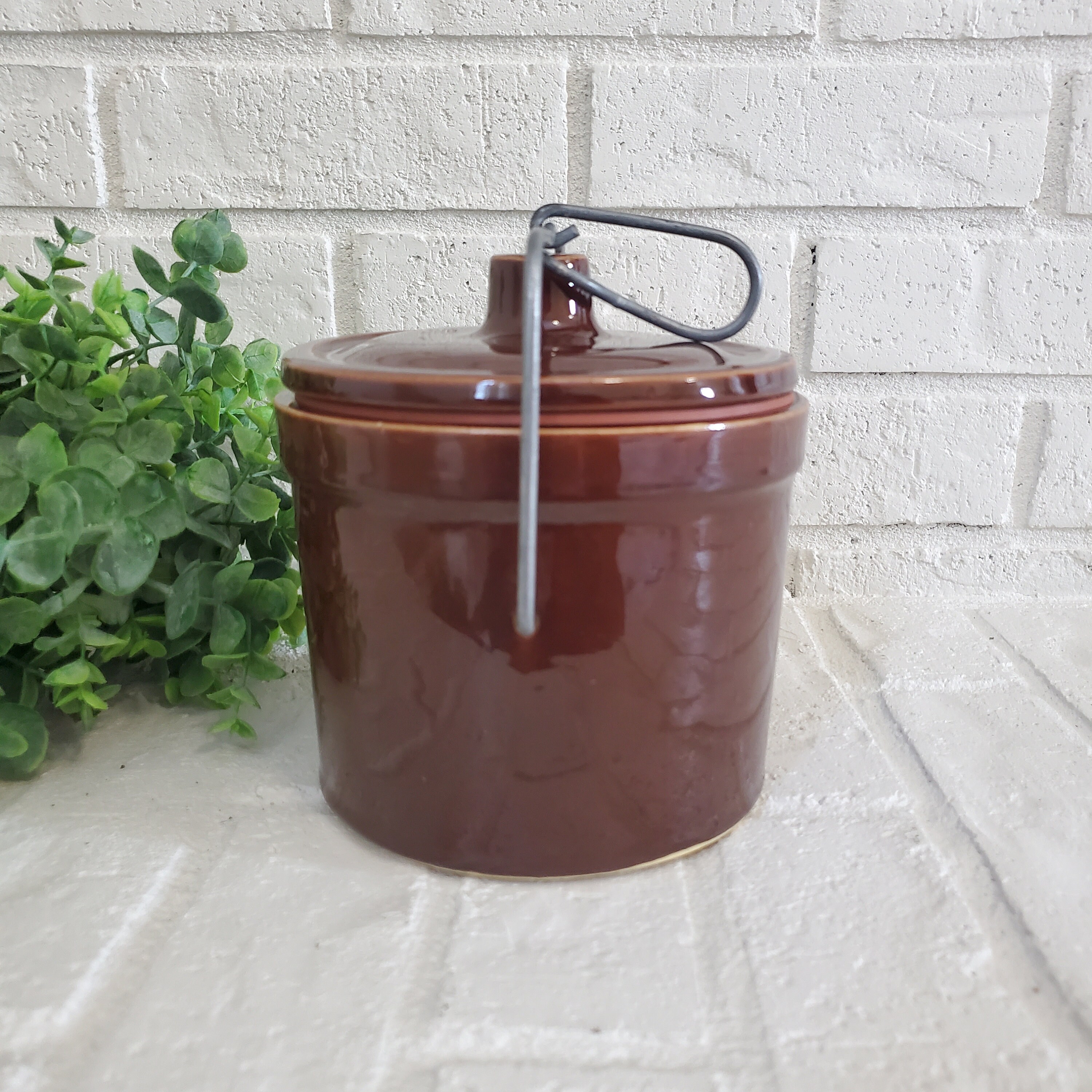 Vintage Brown Glazed Stoneware Crock With Lid Metal Clasp Closure ...