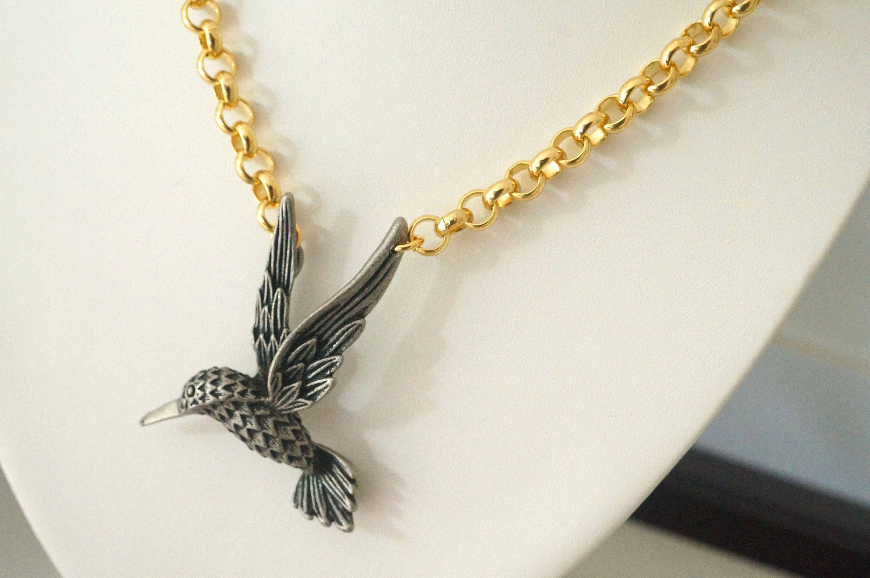 Colibri dargent antique avec collier de chaîne chunky gold - Etsy France