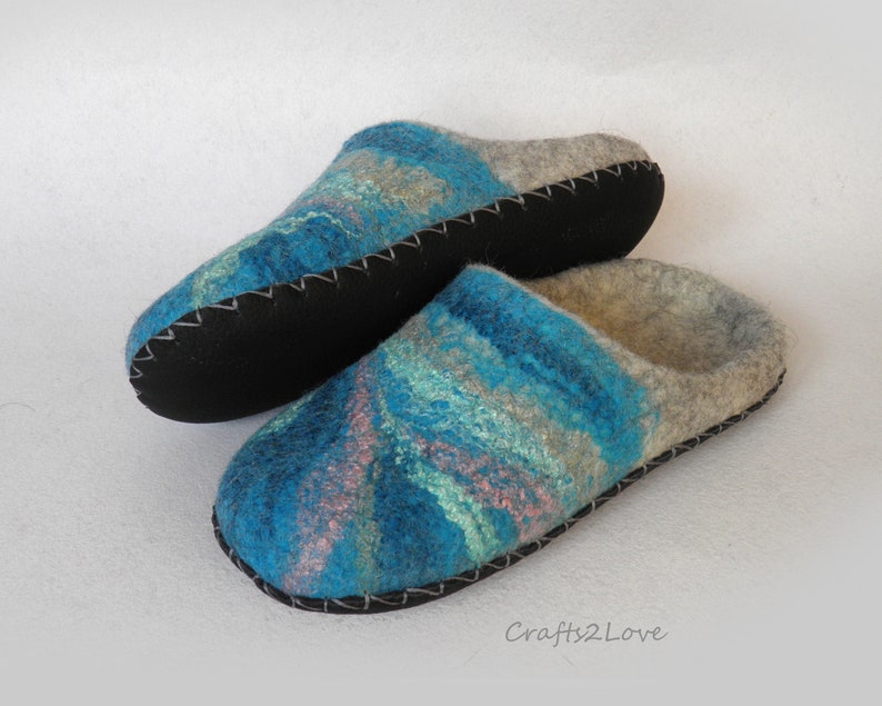 Gray turquoise felt slippers made of natural wool Felted | Etsy