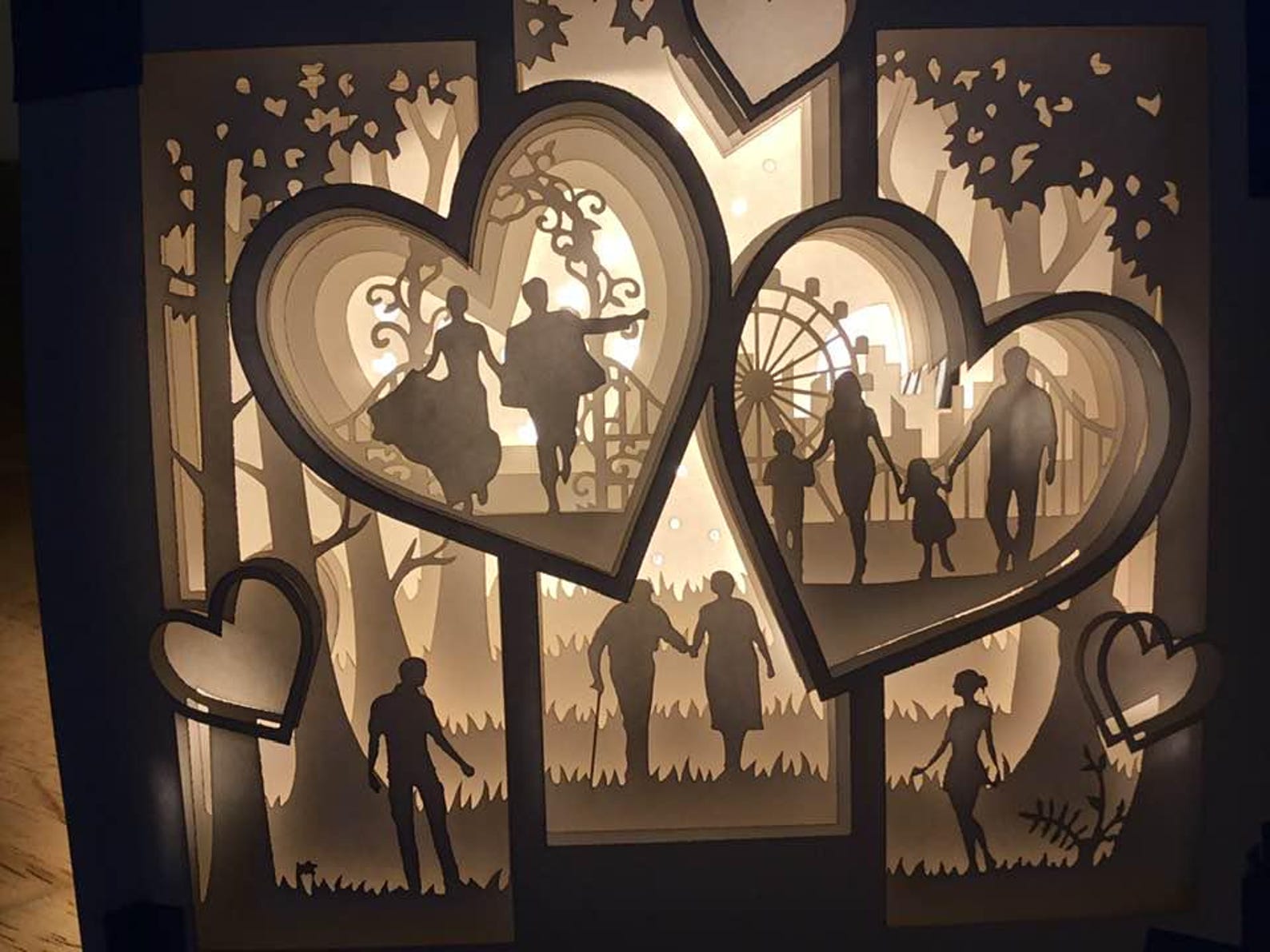Eternal Hearts – Illuminated Love Story Light Box - Etsy