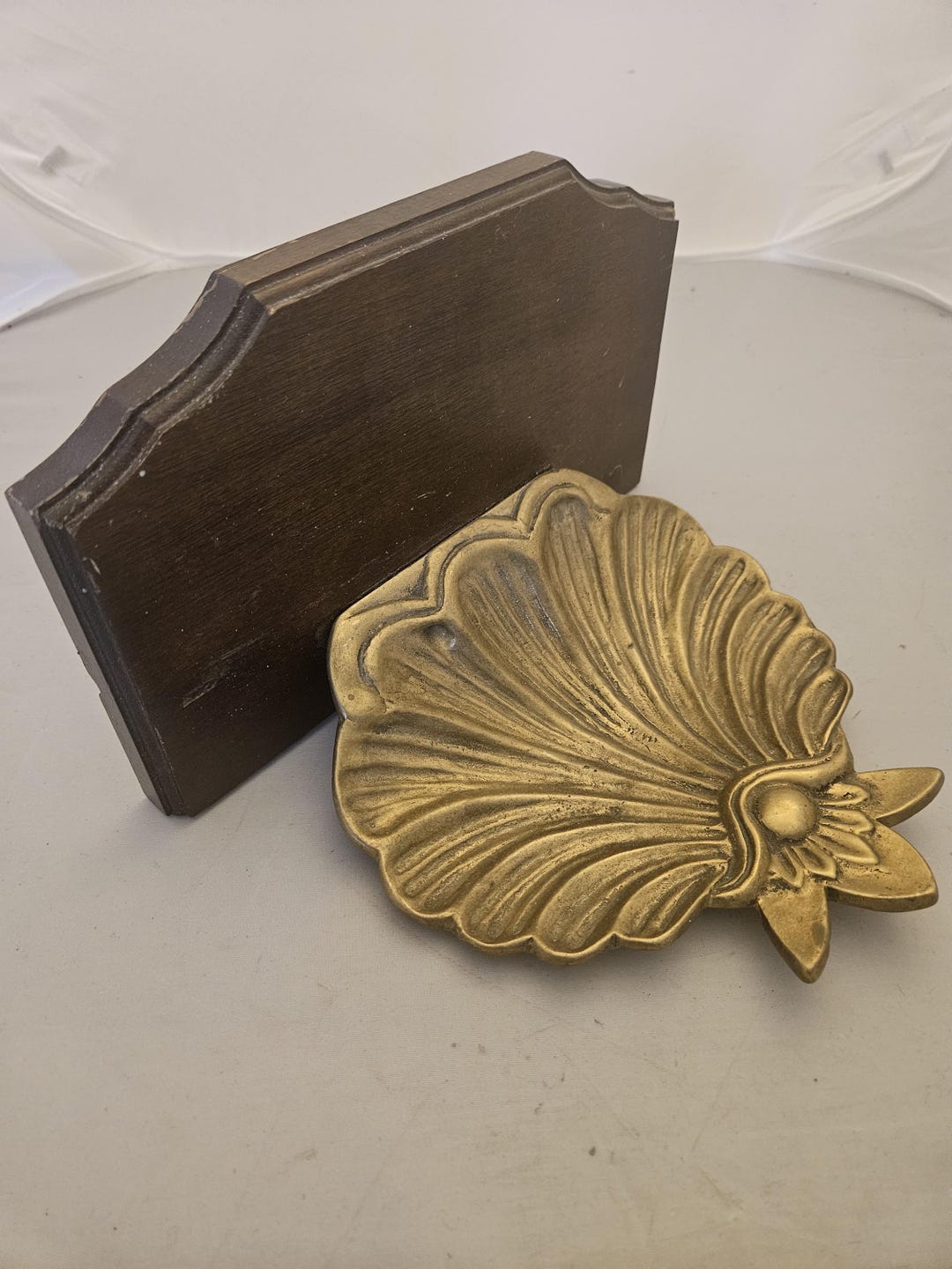 Vintage Brass Shell Display Shelf - Etsy