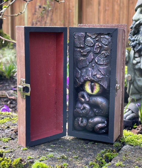 Cthulhu HP Lovecraft large PROP Box | Etsy