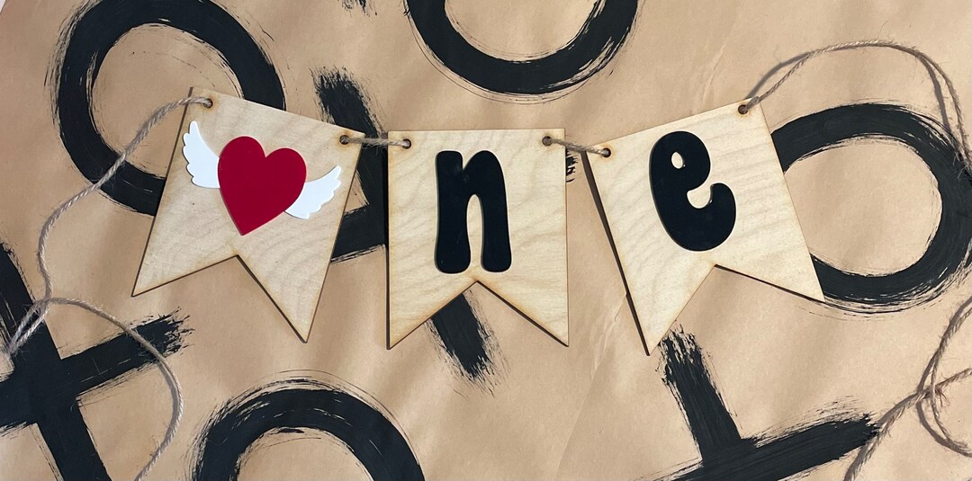 ONE Heartbreaker Banner, High Chair Banner, Little Heartbreaker - Etsy