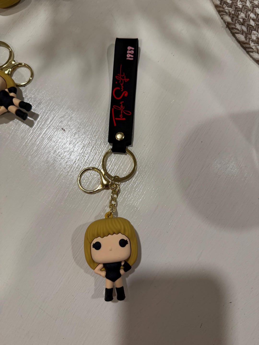Taylor Swift Keychain - Etsy