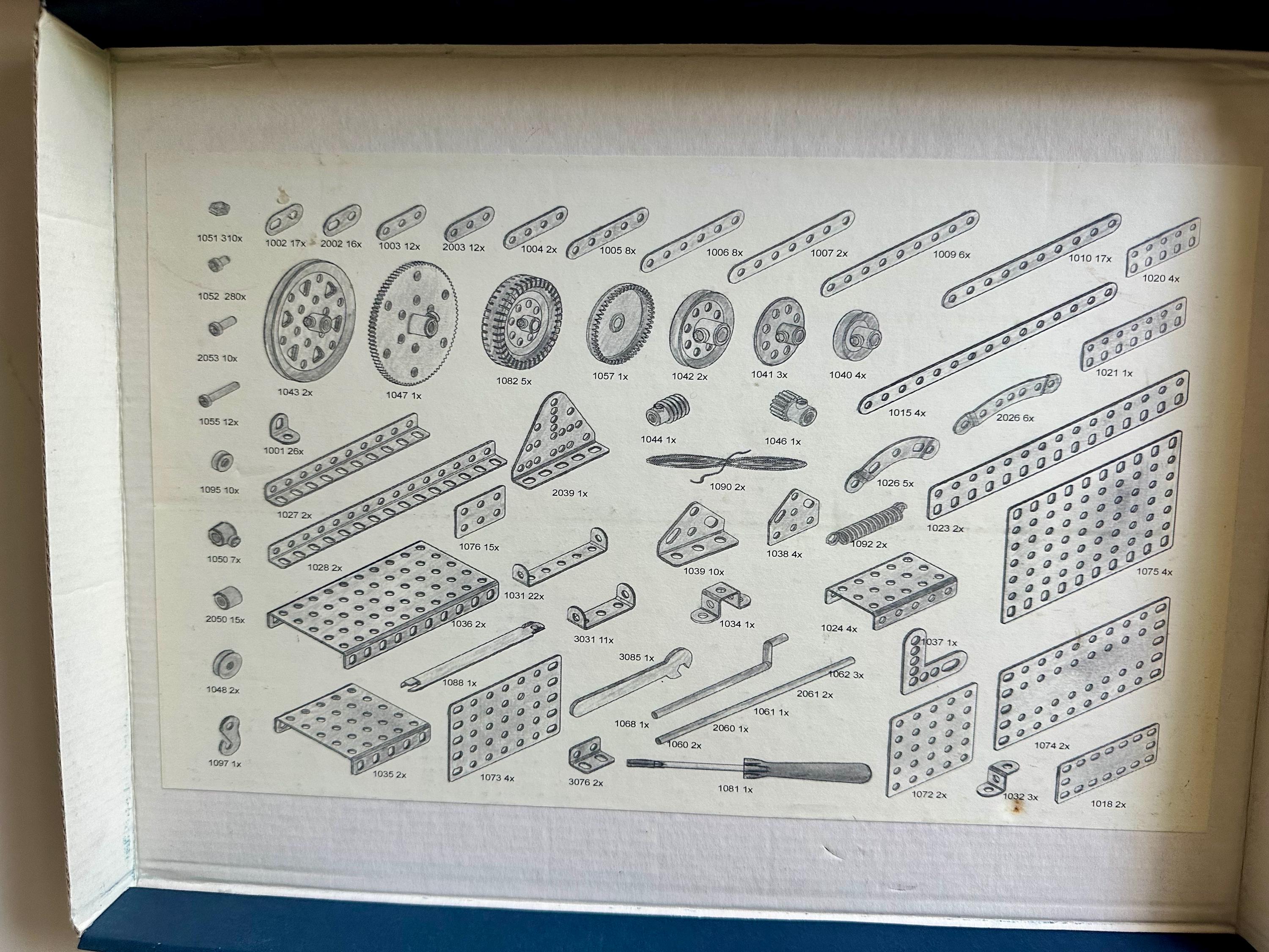 Mecano Set - Metall Baukasten - Metal Construction Kit - Karkur Metal ...