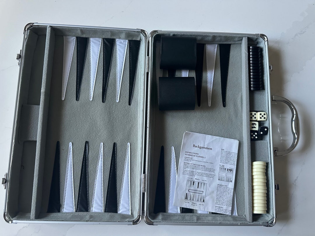 Vintage Backgammon Set in Metal Case With Original Instructions - Etsy