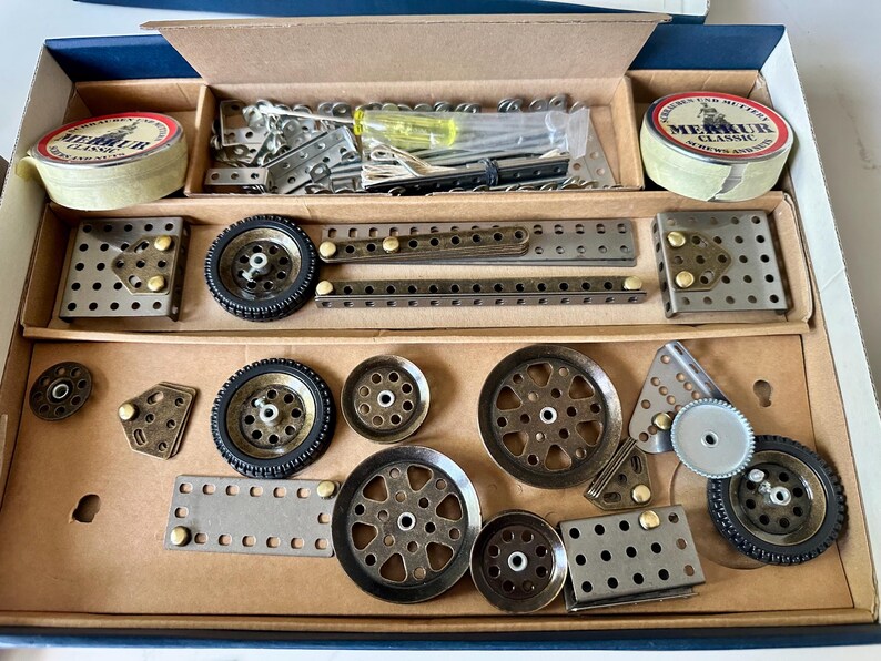 Mecano Set - Metall Baukasten - Metal Construction Kit - Karkur Metal ...